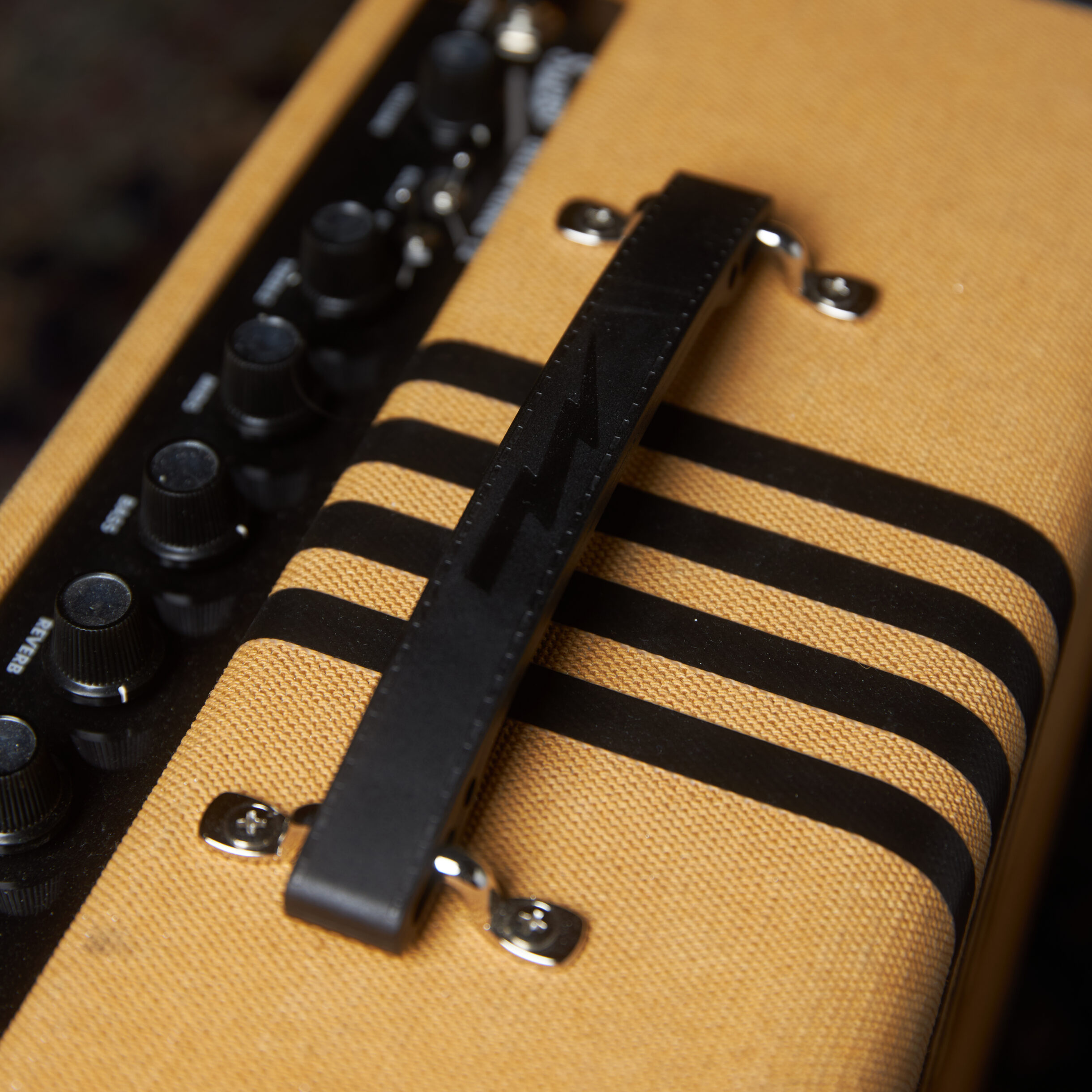 Amp Handle - Supro USA