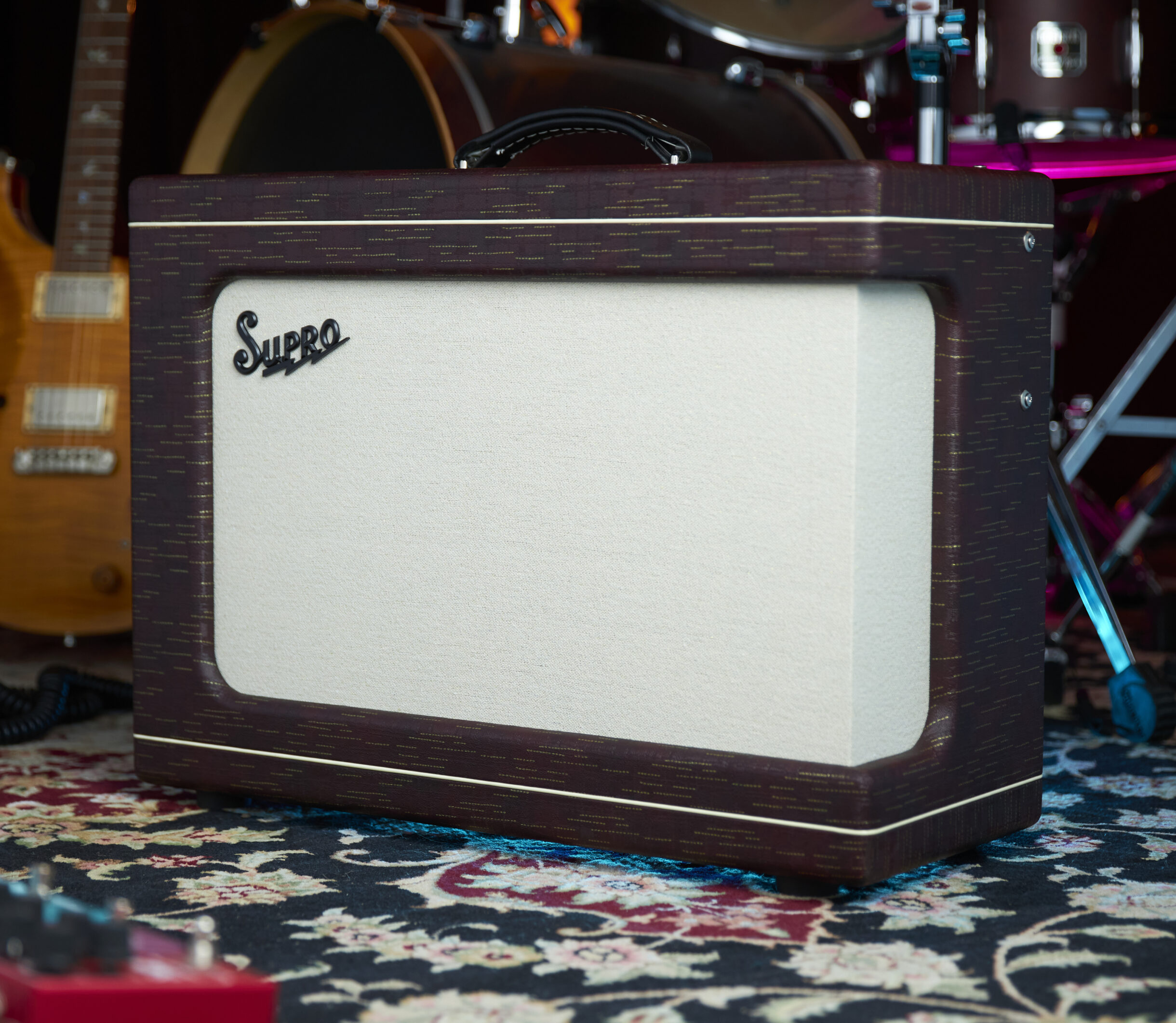 Ambassador Custom - Supro USA